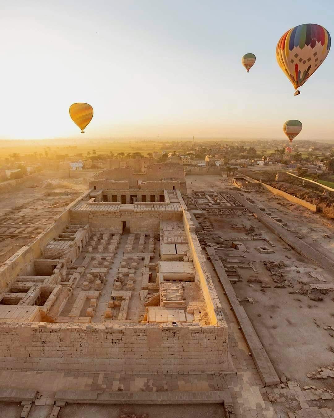 Luxor Tagesausflug mit Heißluftballonfahrt ( Exklusiv ) – Obelisk Travel